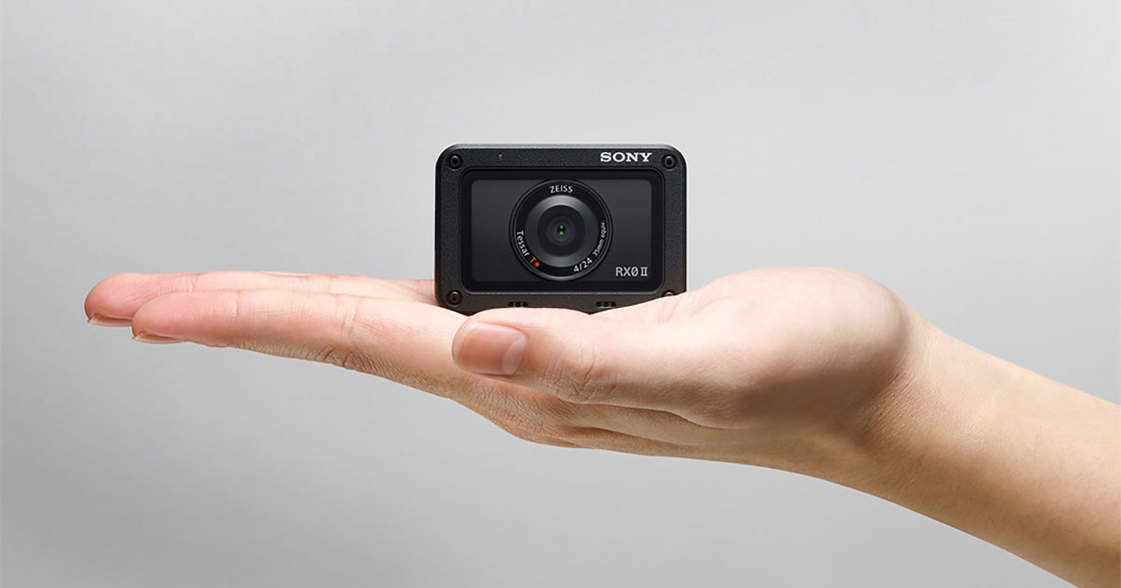 Sony Announces RX0 II Premium Ultra-compact Camera – Portrait ...